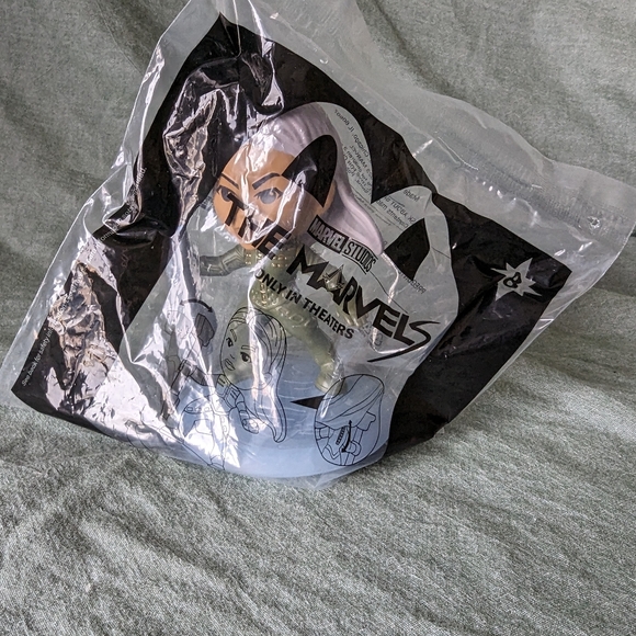 Marvel | Toys | Marvel The Marvels 8 Kree Supremore Darbenn Mcdonalds ...